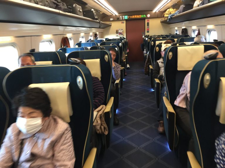 La Green Class du Shinkansen au Japon - DAVID-MINH TRA